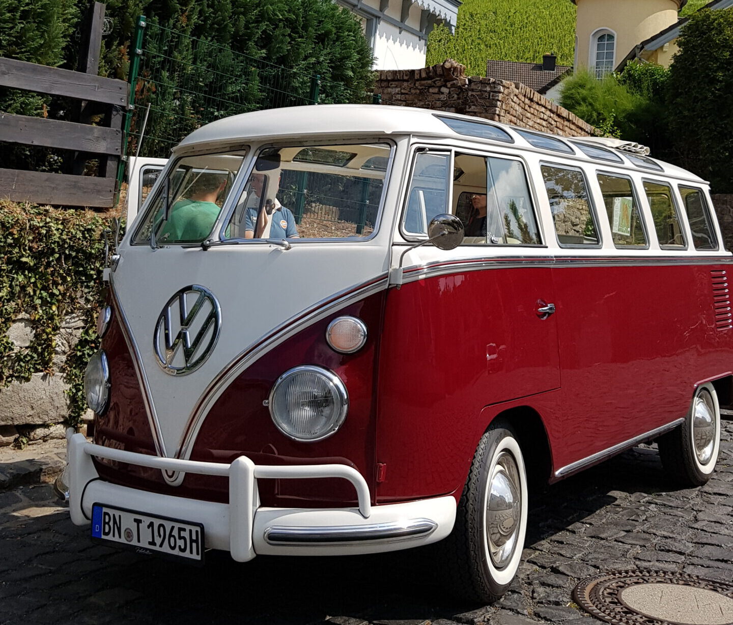Wein-Tour mit dem VW-Samba-Bus – Wasmitwein.de